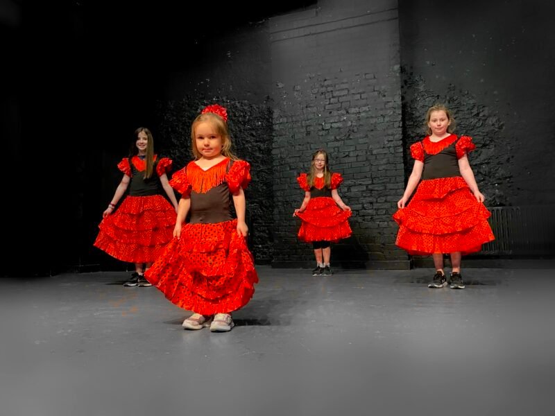 Performing Arts School - Fantasia Academy